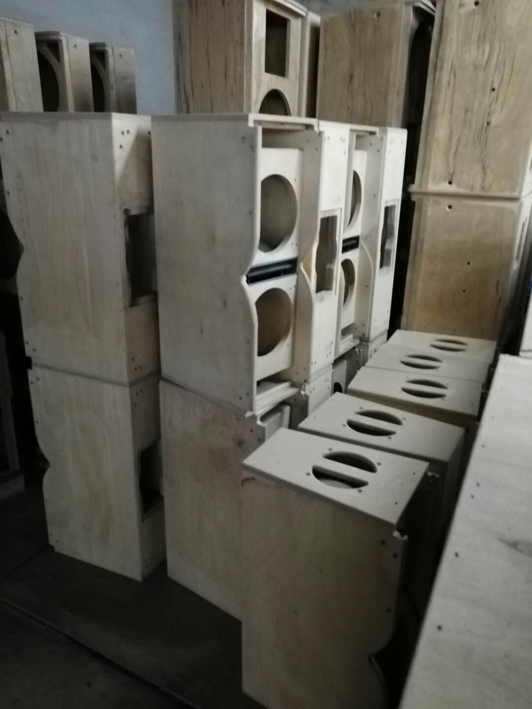 Why the dual 8 inch bi-amped line array KARA and SB18 are popular ...